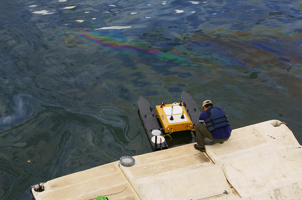 Phantom® H-1750 ROV Gallery - Advanced Remote-Controlled Unmanned ...