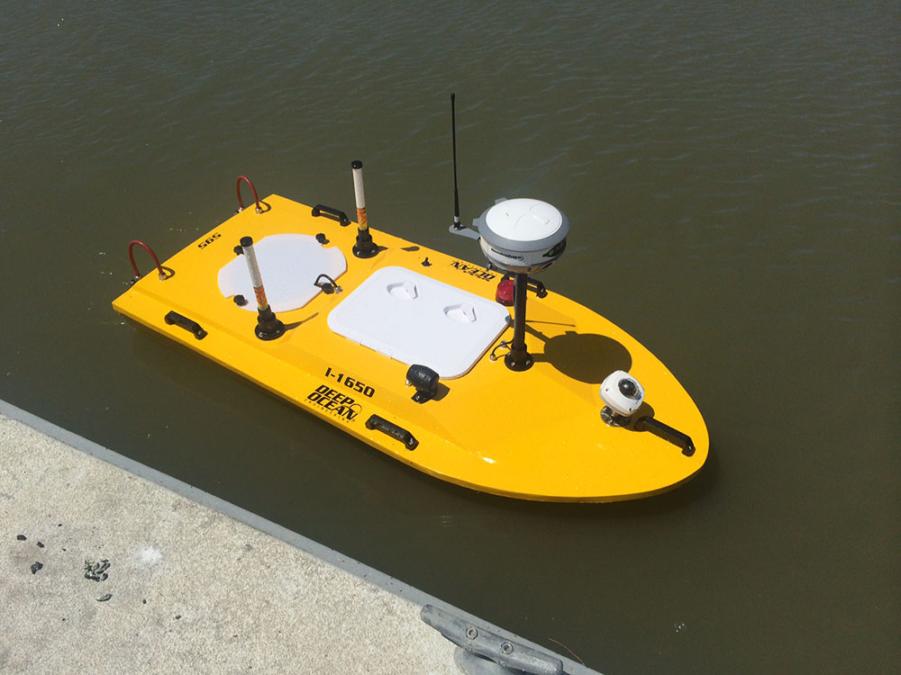 Phantom I-1650 - Unmanned Surface Vehicle - USV| Deep Ocean Engineering